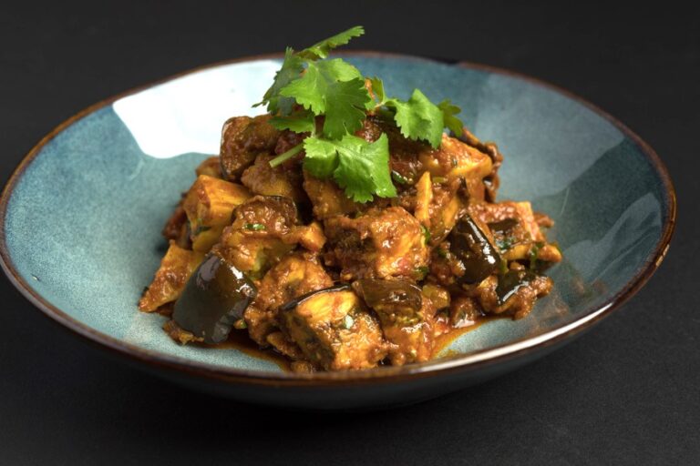 Vegan Eggplant & Potato Curry – Taste Fine Food Co